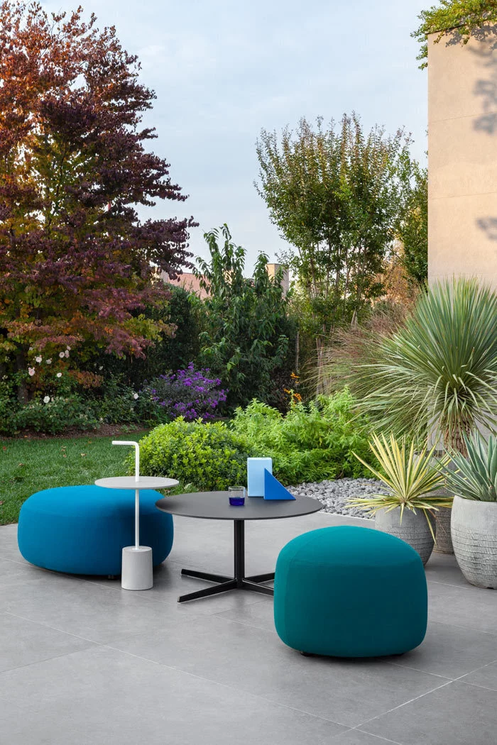 AUKI h72: outdoor tables for bars – Lapalma