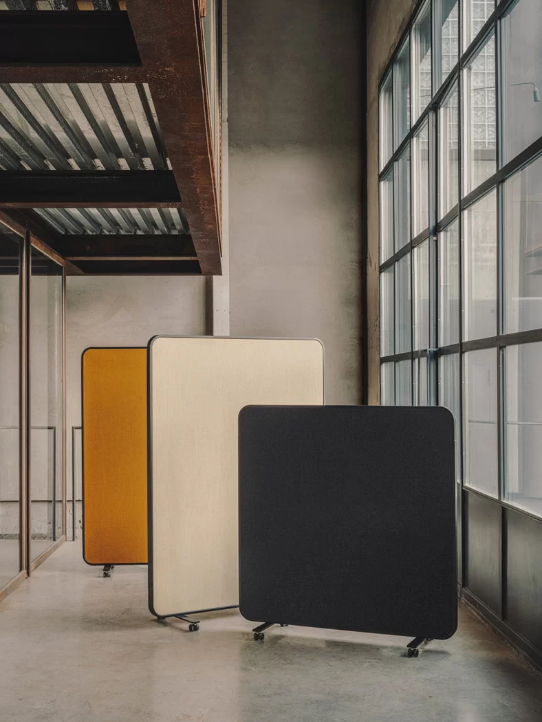 SCREEN Fabric-covered tubes: Modern modular partition system in the ...