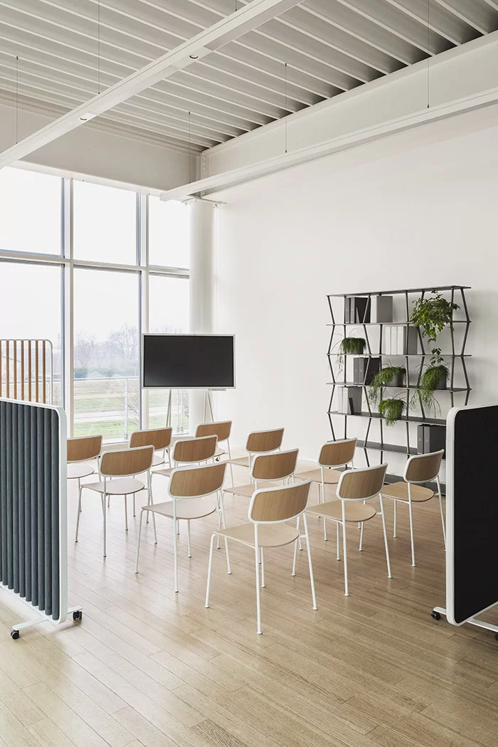 SCREEN tubular: Modern tubular partition for the office - Lapalma