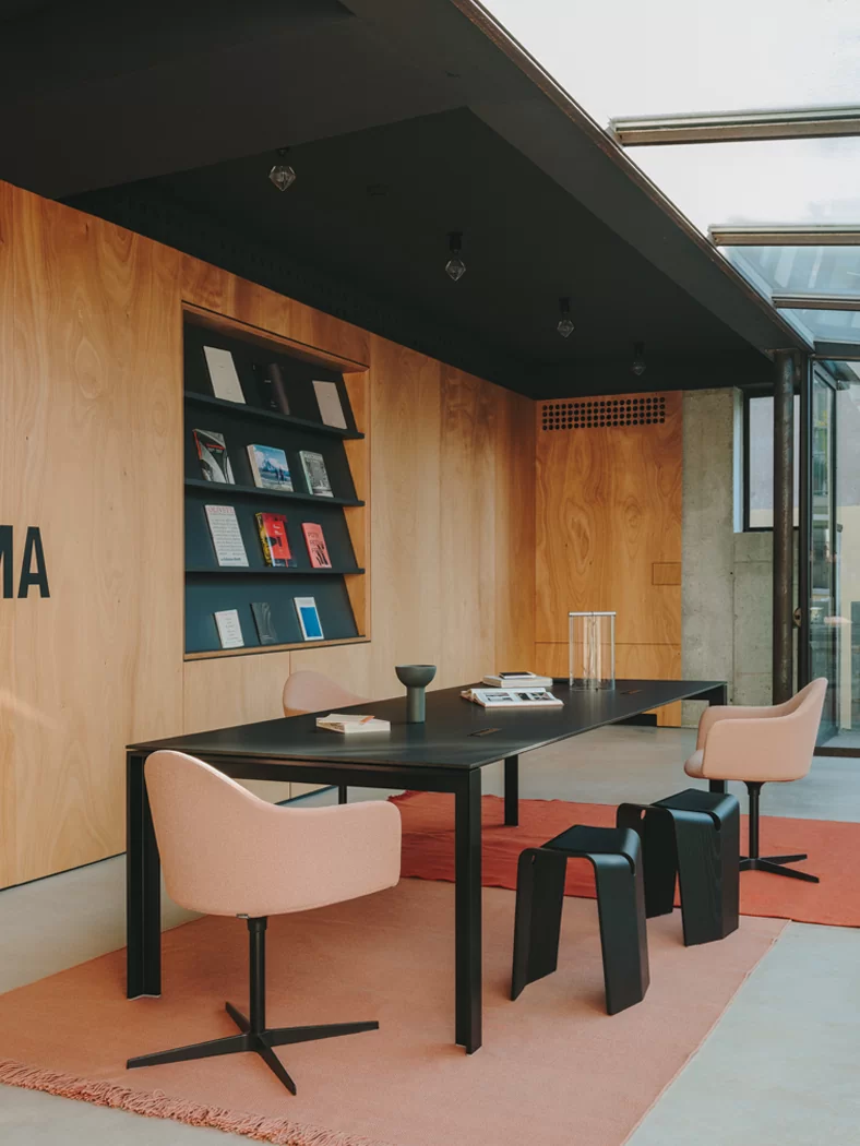 KAMI design stool: discover Lapalma's origami-inspired innovation