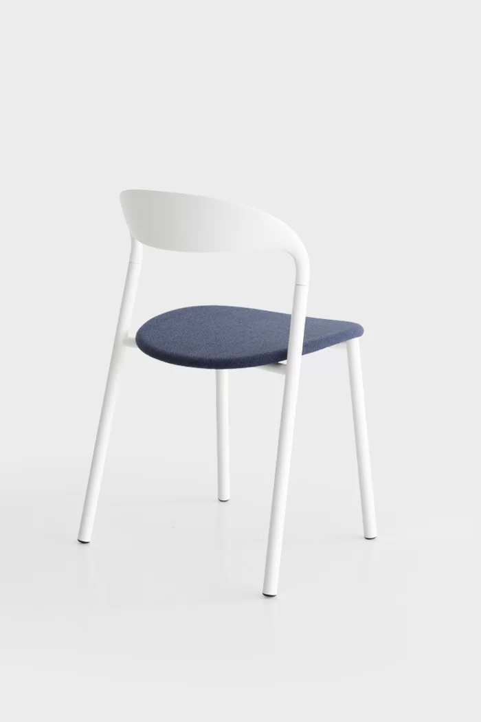 HAWI, the new chair by Mario Ferrarini, News - Lapalma