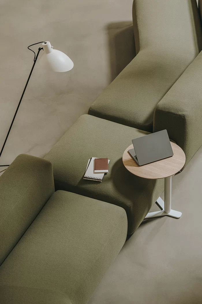 YO T80 | Round side table: Height-adjustable Ø50 H.52÷70 - Lapalma