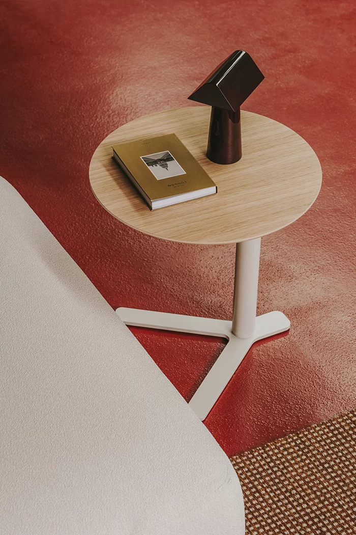 YO T80 | Round side table: Height-adjustable Ø50 H.52÷70 - Lapalma