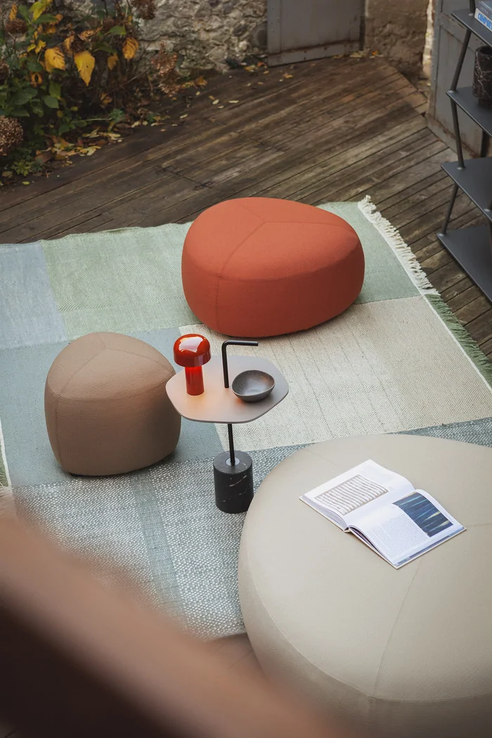 JEY ET40: outdoor side table with concrete or marble base h45 – Lapalma
