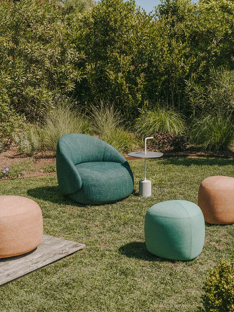 JEY ET40: outdoor side table with concrete or marble base h45 – Lapalma